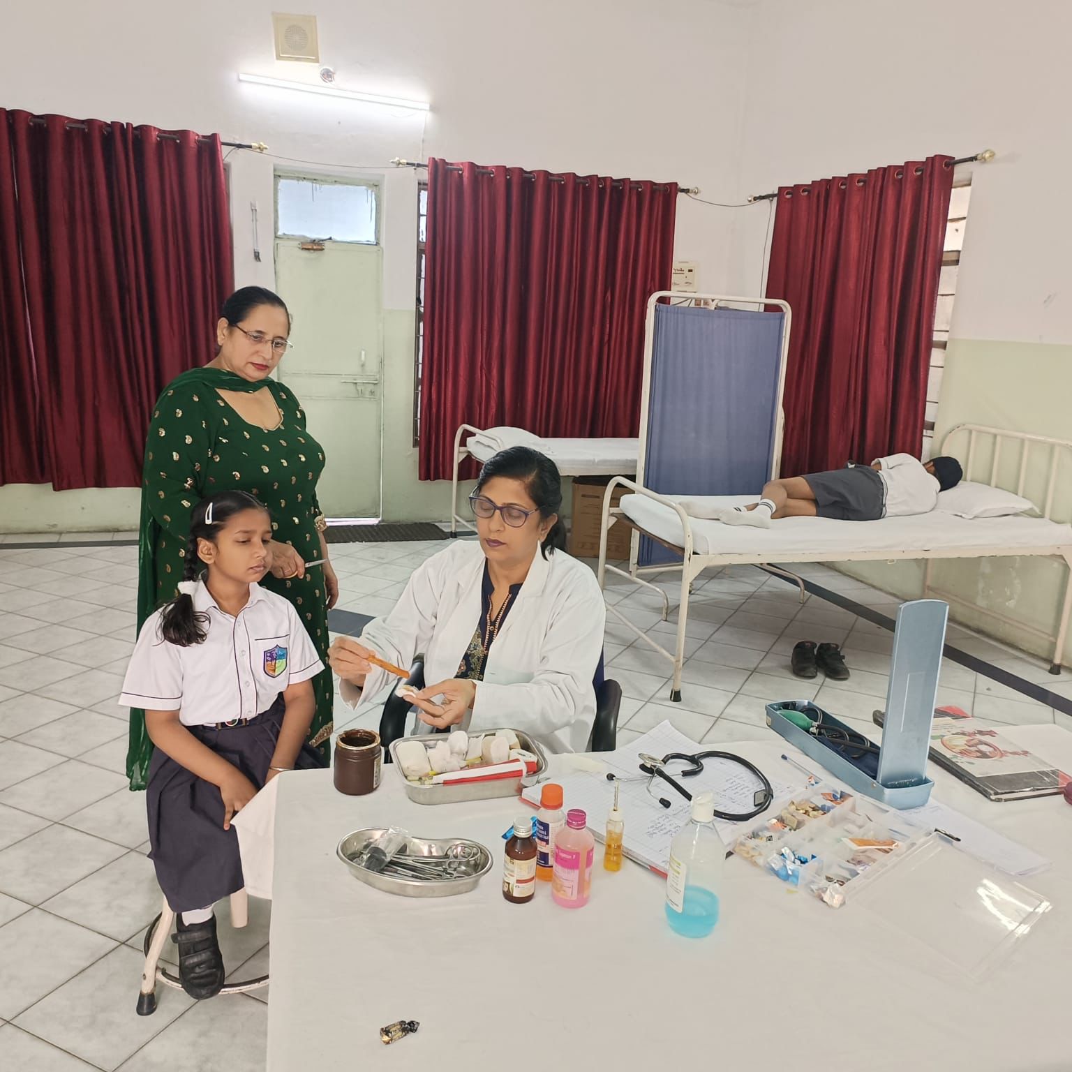 Medical Room - POLICE DAV PUBLIC SCHOOL